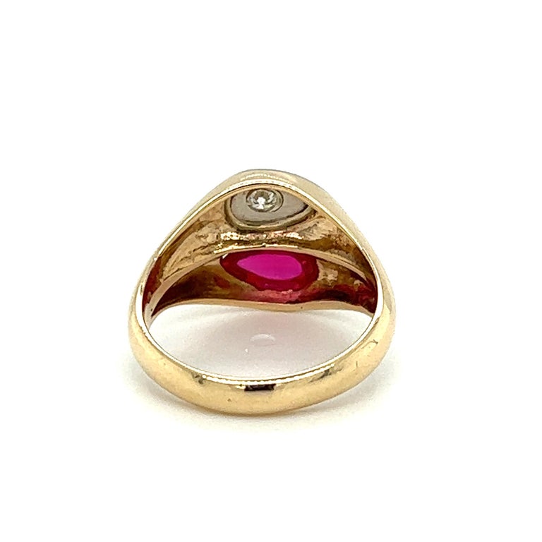 1960s Ruby and Diamond Yin Yang Design Ring in 14K Gold For Sale at 1stDibs