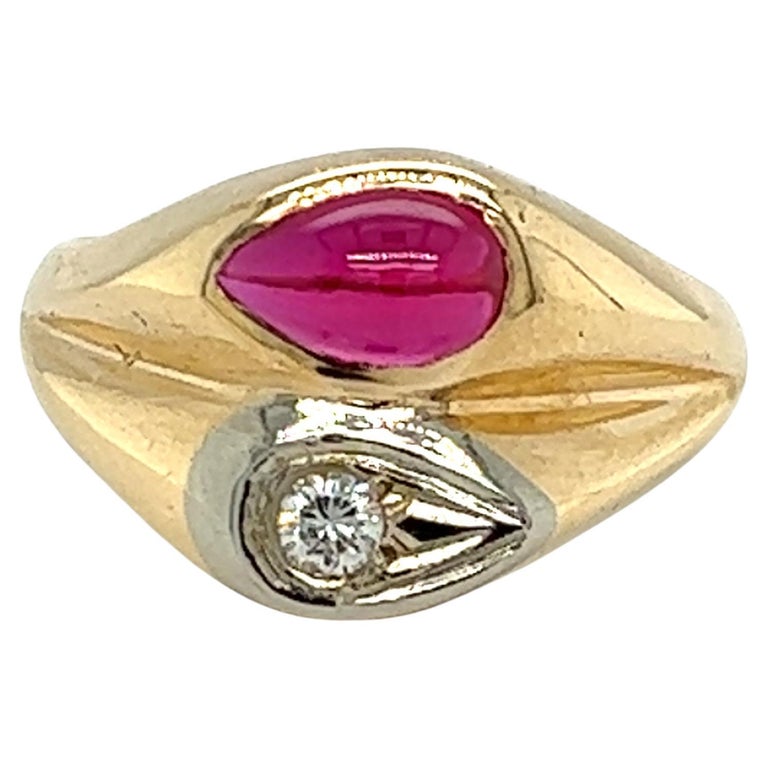 1960s Ruby and Diamond Yin Yang Design Ring in 14K Gold For Sale at 1stDibs