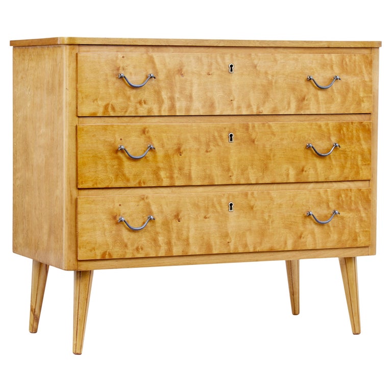 1960’s Scandinavian Birch Chest of Drawers For Sale at 1stDibs