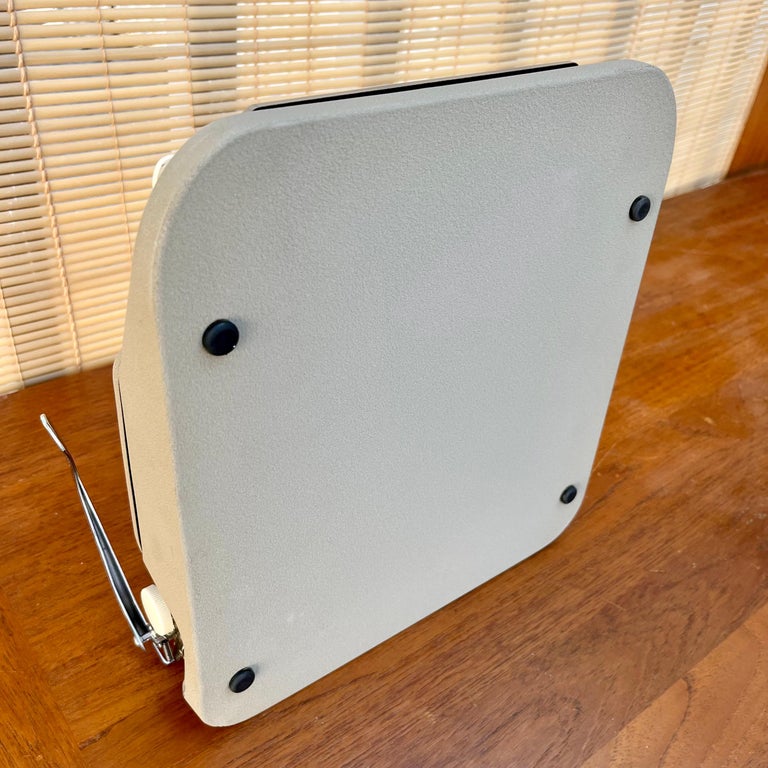 1960s Smith Corona Skyriter Portable Typewriter with Vinyl Case For ...