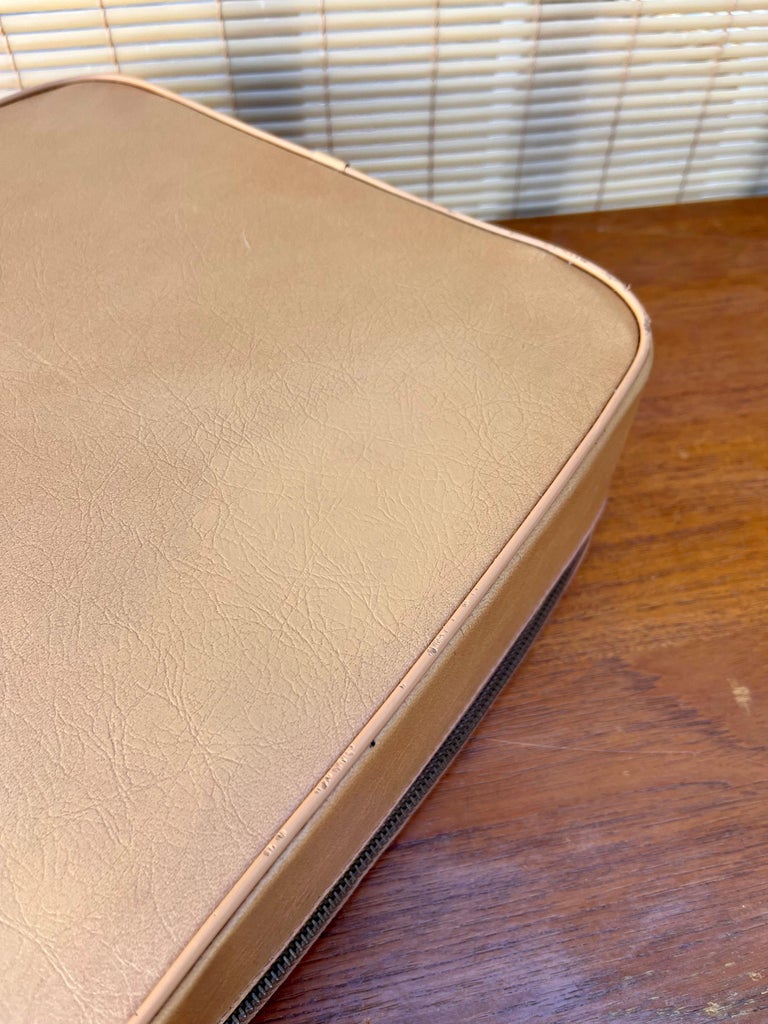 1960s Smith Corona Skyriter Portable Typewriter with Vinyl Case For ...