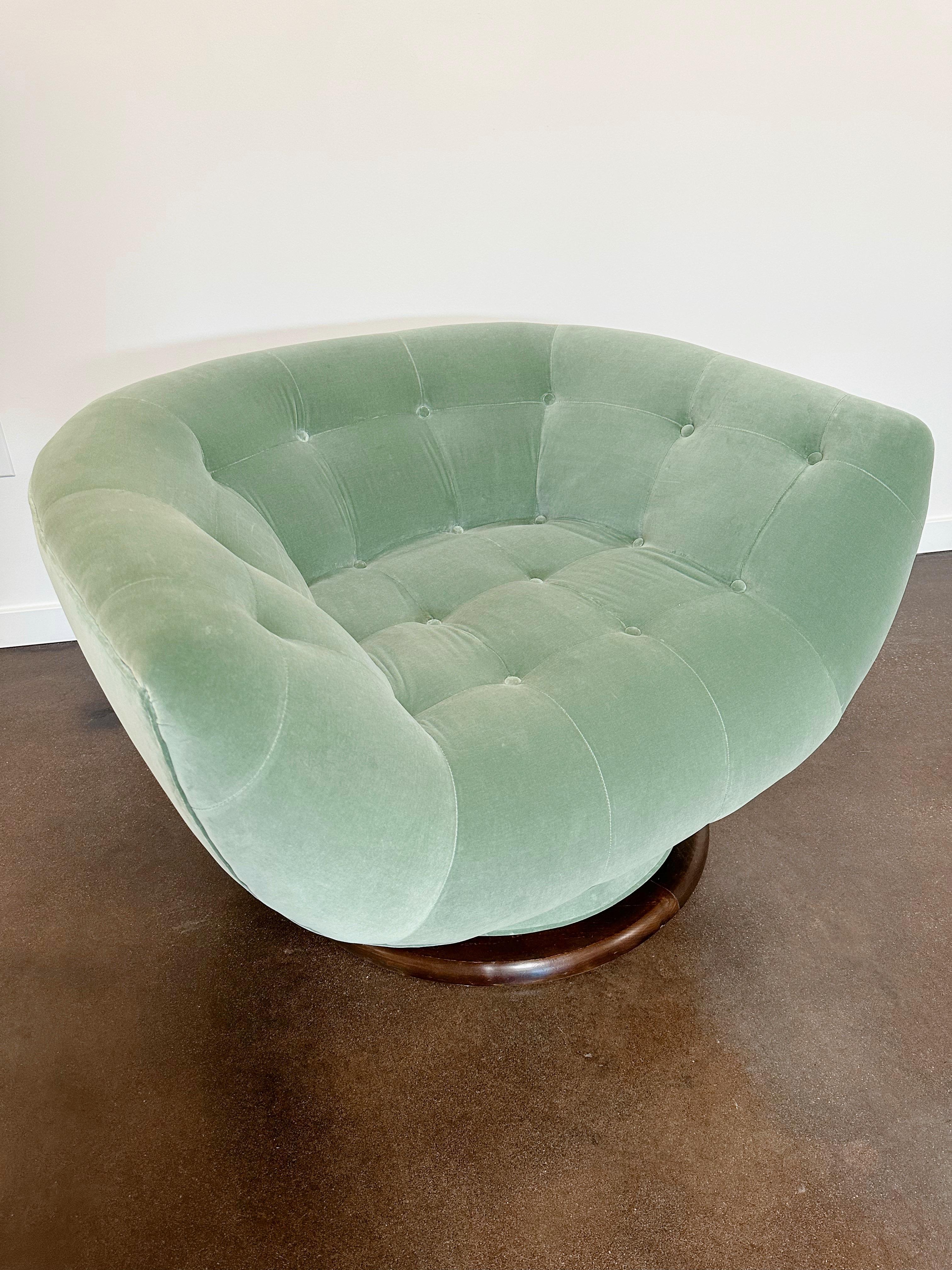 1960s Swivel Tub Chair by Adrian Pearsall For Sale at 1stDibs
