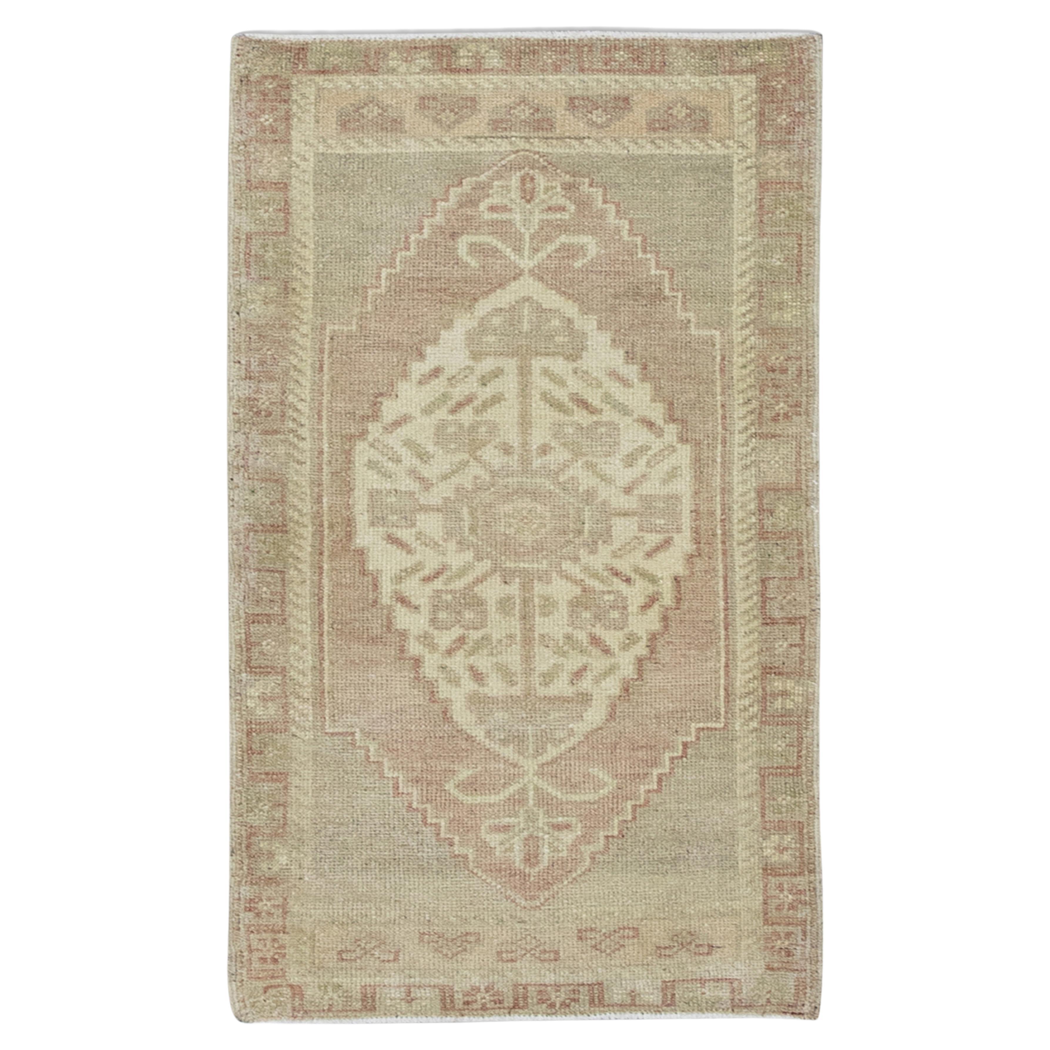 1960s Tan and Red Vintage Turkish Mini Rug 1'6" X 3'1" For Sale at 1stDibs