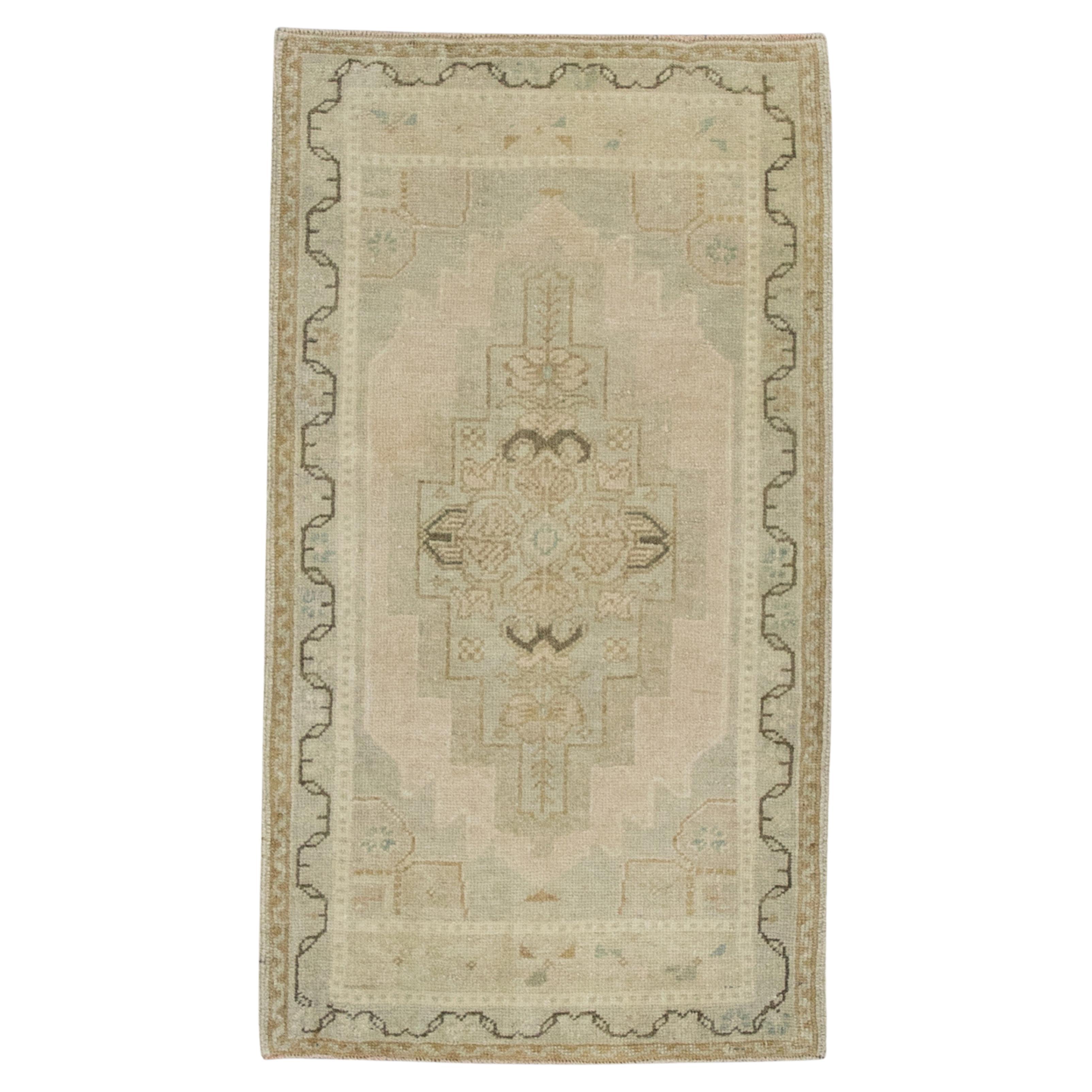 1960s Tan Vintage Turkish Mini Rug 1'8" X 3'1" For Sale at 1stDibs
