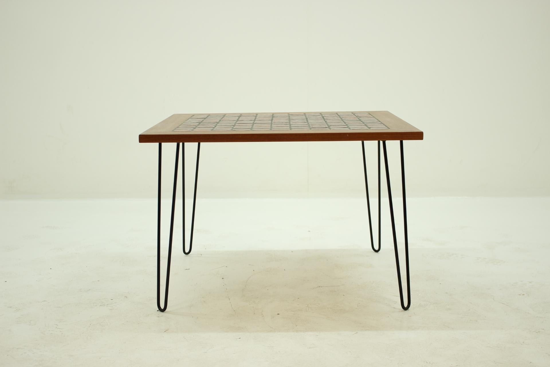 1960s Teak and Ceramic Coffee Table on Hairpin Legs at 1stDibs