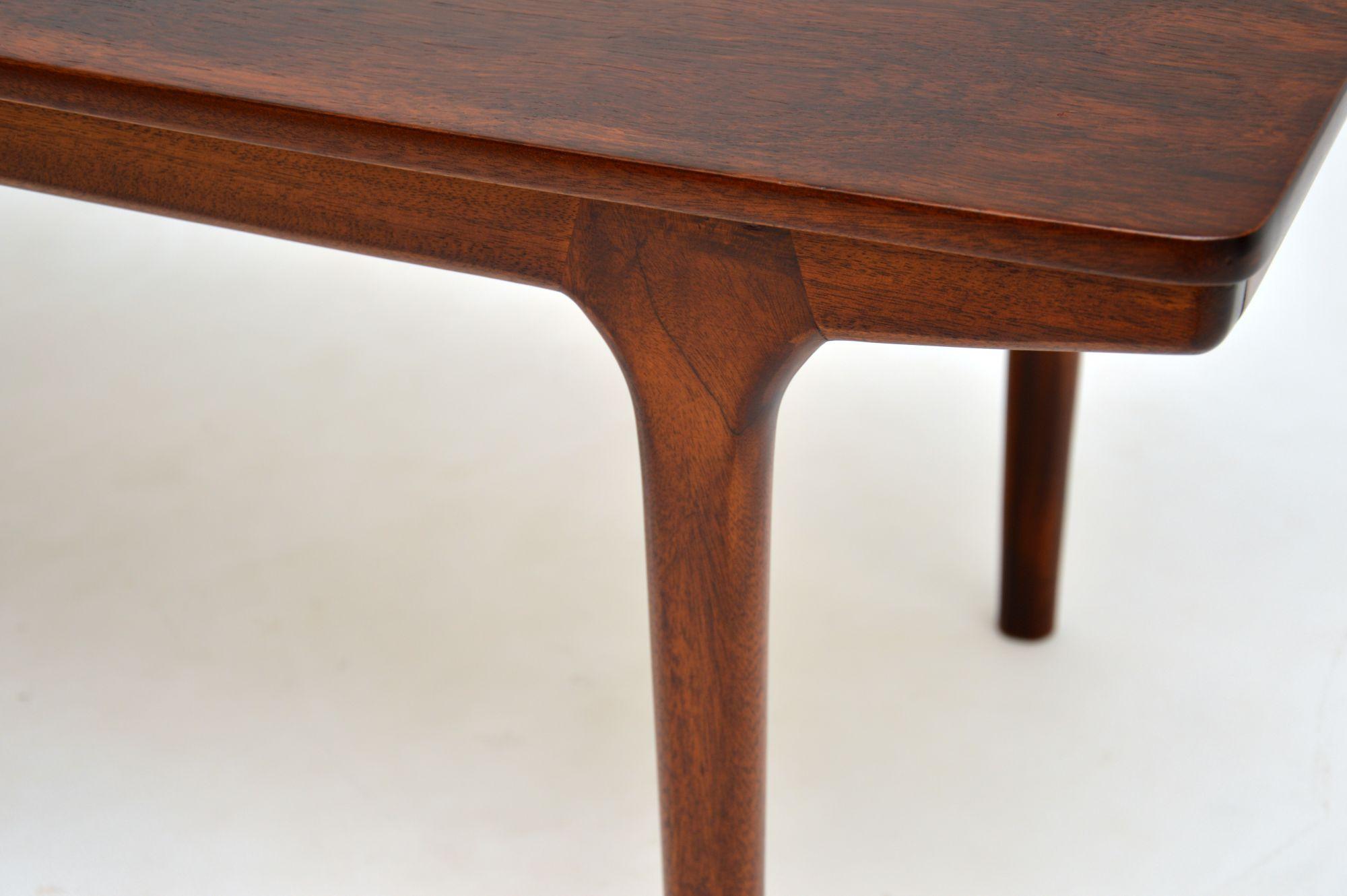 1960s Vintage Coffee Table by McIntosh at 1stDibs | mcintosh coffee table