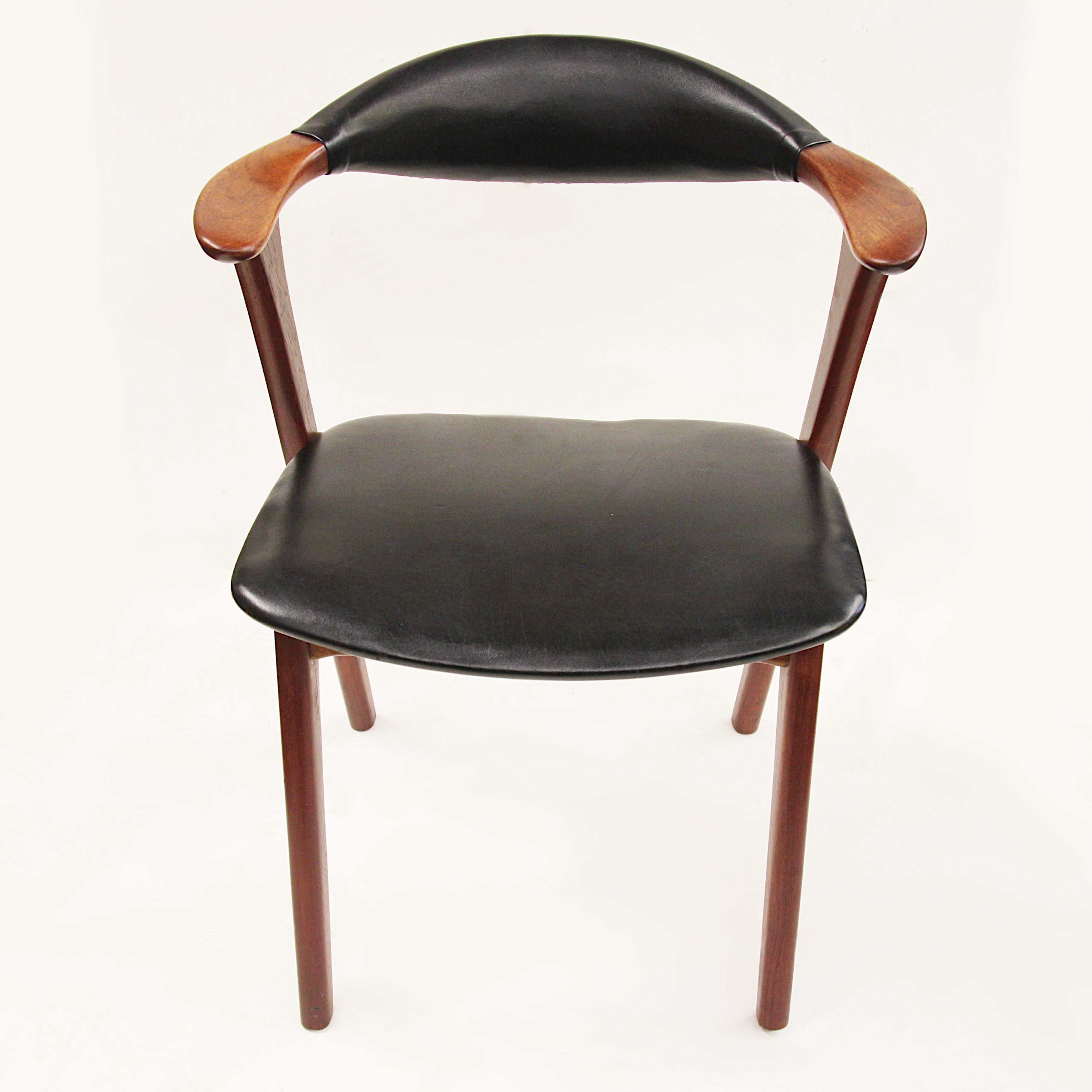 1960s Vintage Danish Modern Teak Armchair by Erik Kirkegaard and Høng ...