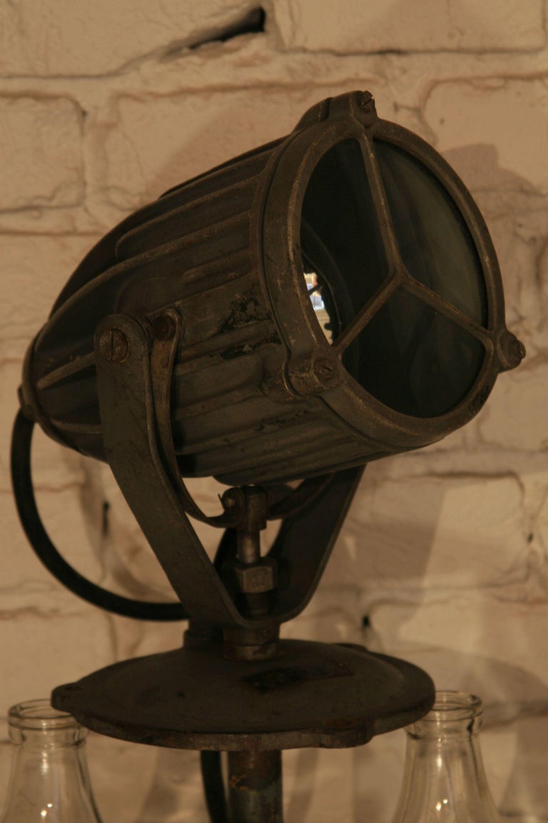 1960s Vintage Manual Marine Searchlight Type 135 For Sale at 1stDibs