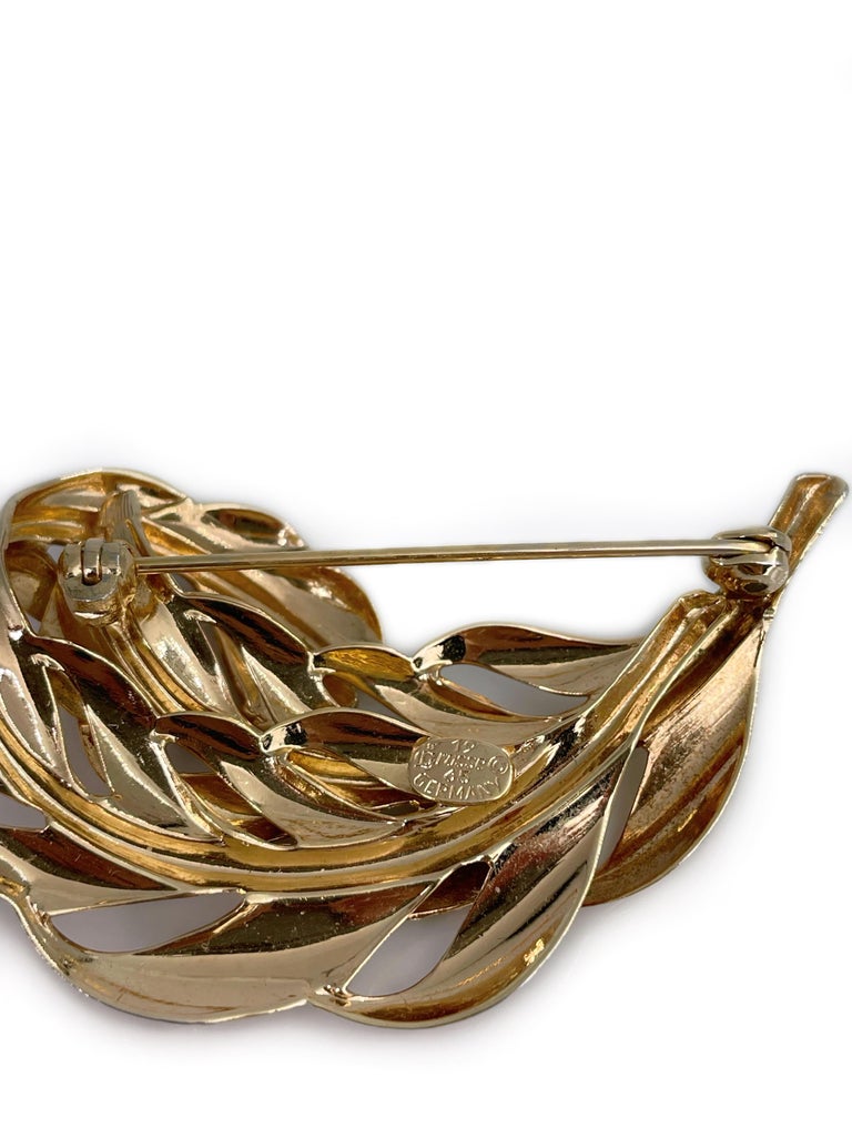 1965 Vintage Grosse Gold Tone Leaf Pin Brooch For Sale at 1stDibs