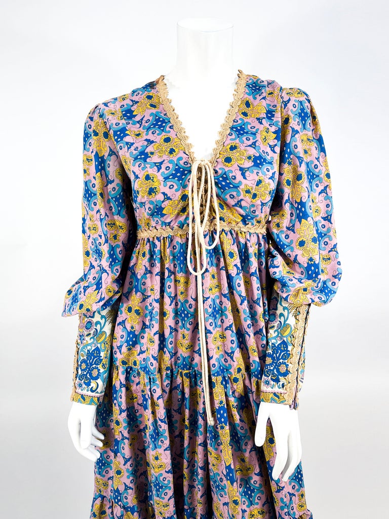 1969 Gunne Sax Eclectic Horseman Printed Cotton Dress For Sale at 1stDibs