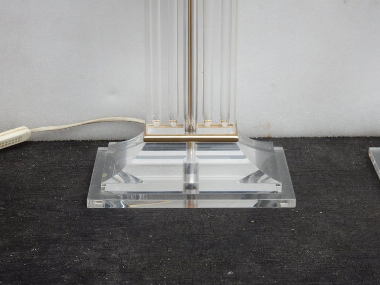 1970 Pair of Lamps in Lucite Columns Deco For Sale at 1stDibs