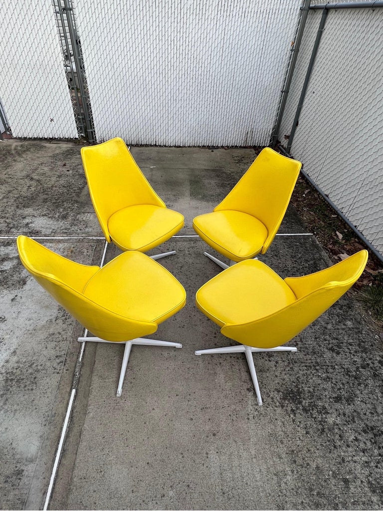 1970 Yellow Vinyl Dining Chairs, a Set of 4 For Sale at 1stDibs