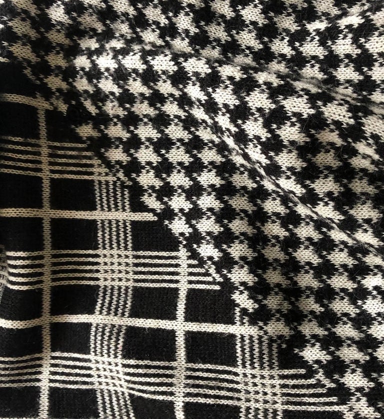 1970s/1980s Christian Dior Black and White Bat Wing Houndstooth Print ...