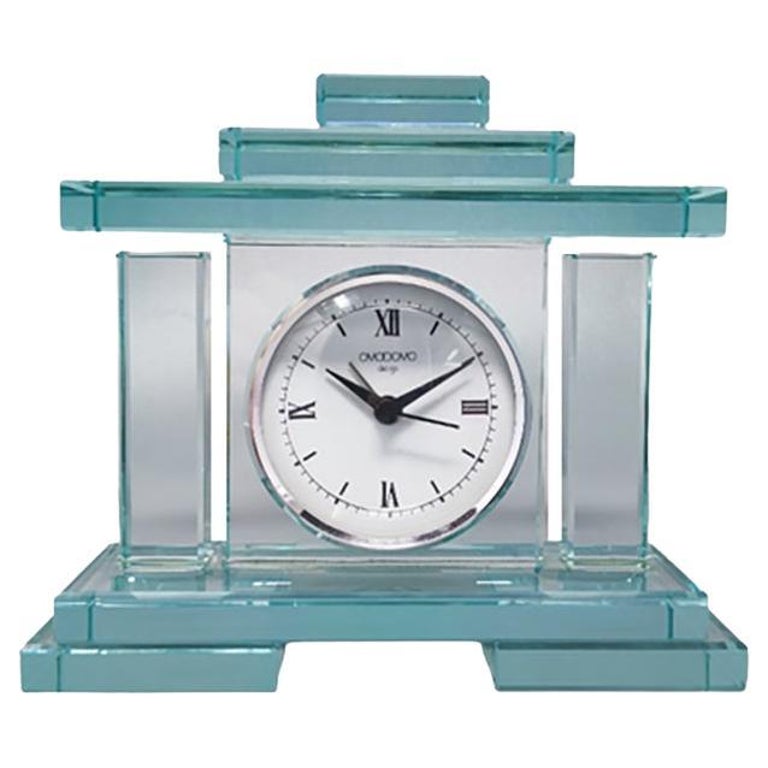 1970s Astonishing Table Clock by Omodomo in Crystal, Made in Italy For ...