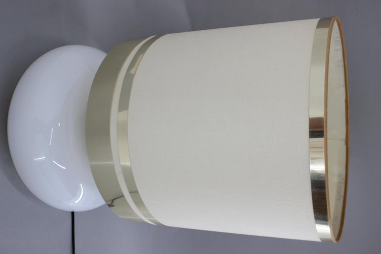 1970s Beautiful Large Glass and Brass Table Lamp, Italy For Sale at 1stDibs