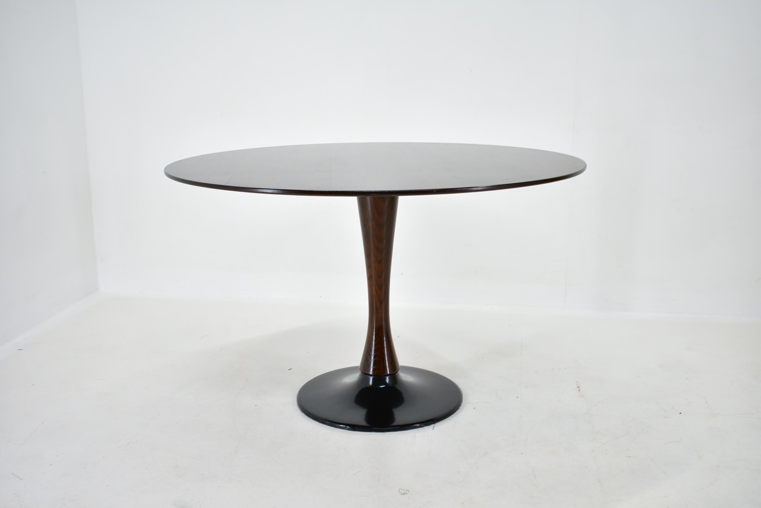 1970s Beech Round Dining Table, Czechoslovakia at 1stDibs