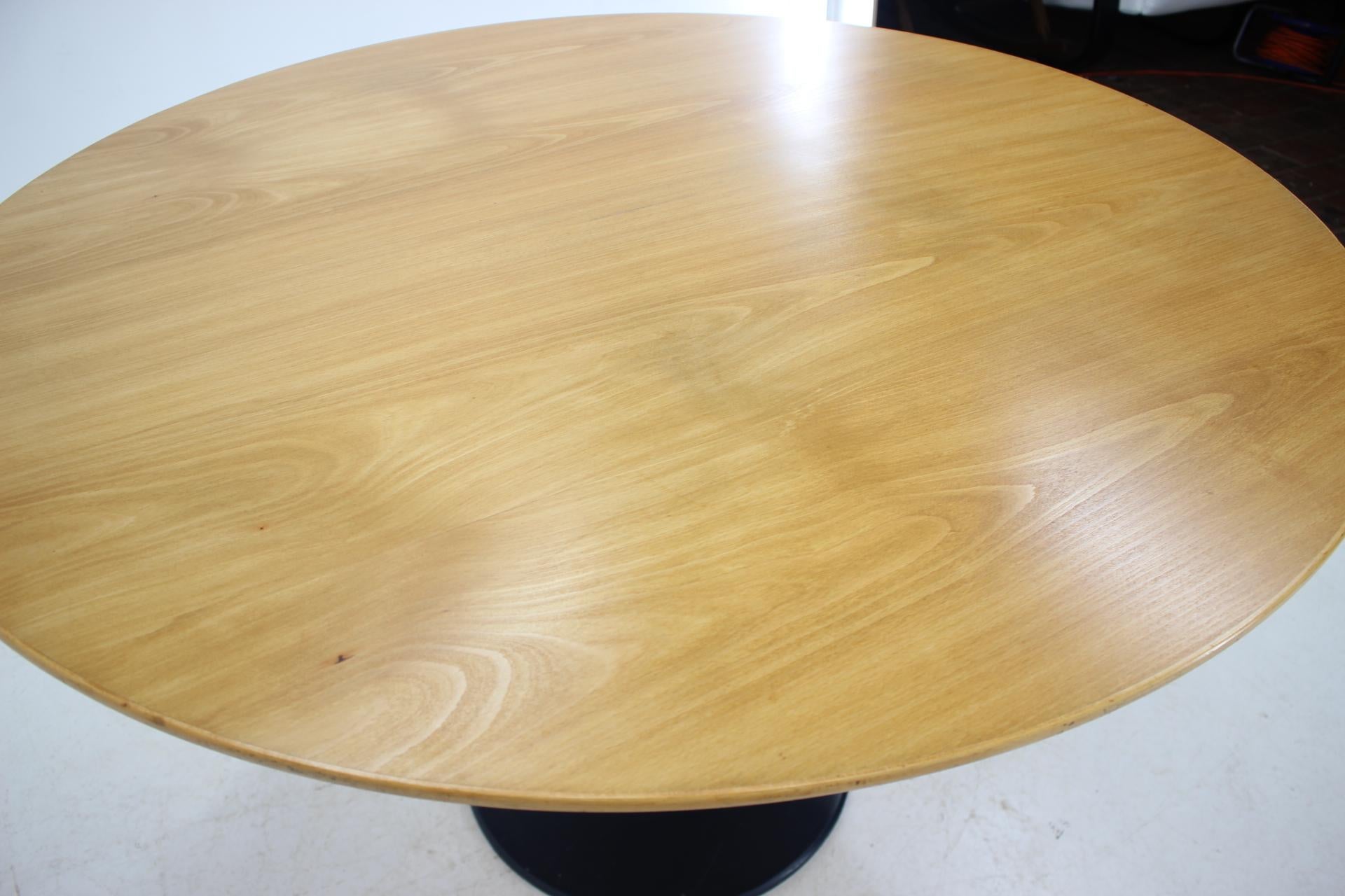 1970s Beech Round Dining Table, Czechoslovakia at 1stDibs