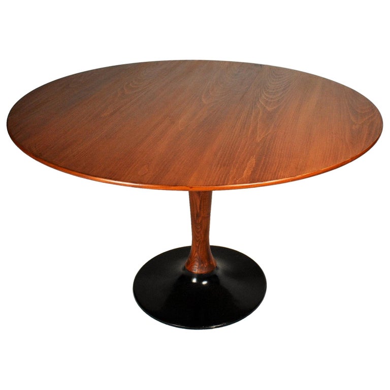 1970s Beech Round Dining Table, Czechoslovakia For Sale at 1stDibs