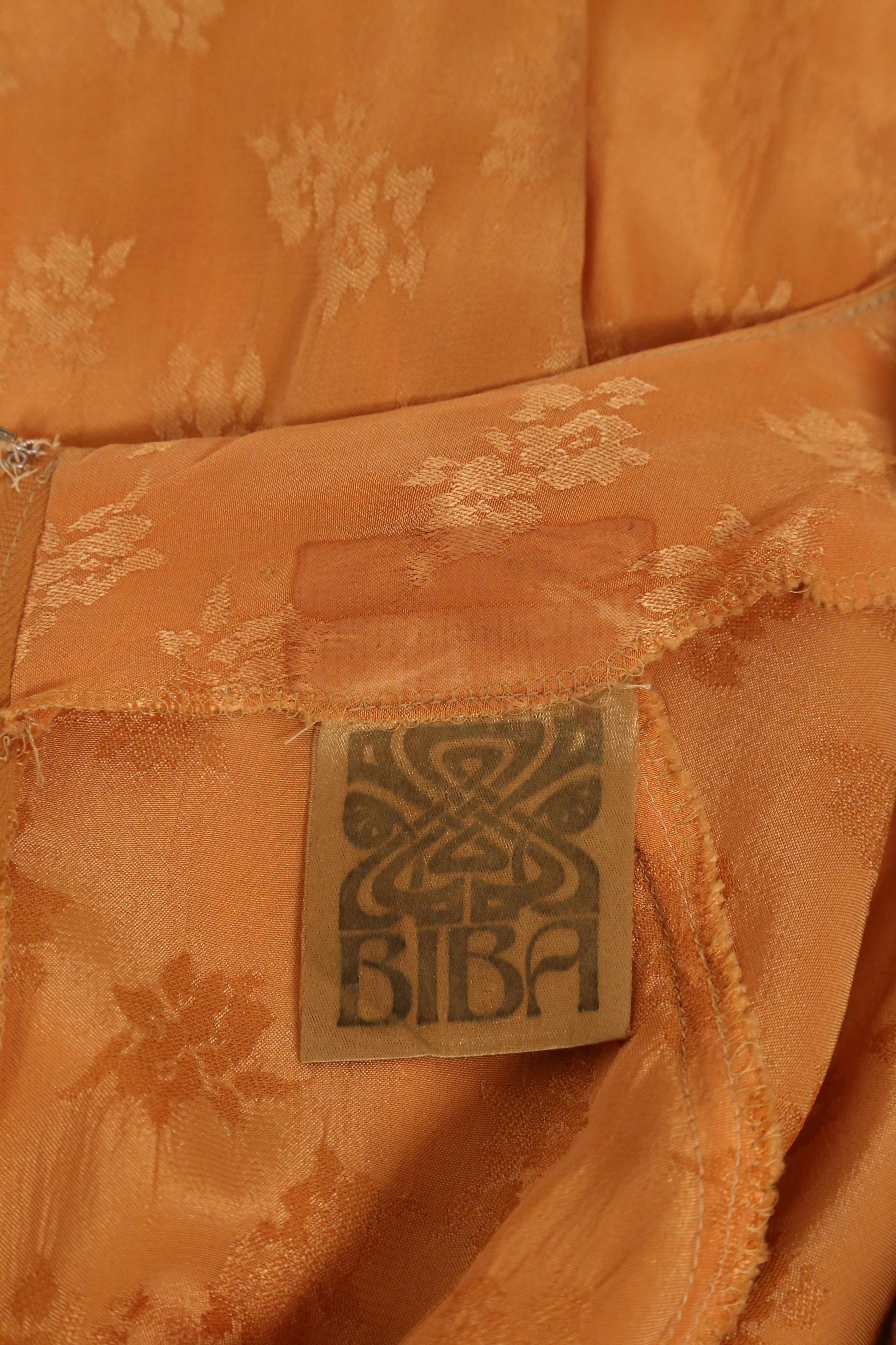 1970's BIBA peach floral jacquard dress For Sale at 1stDibs