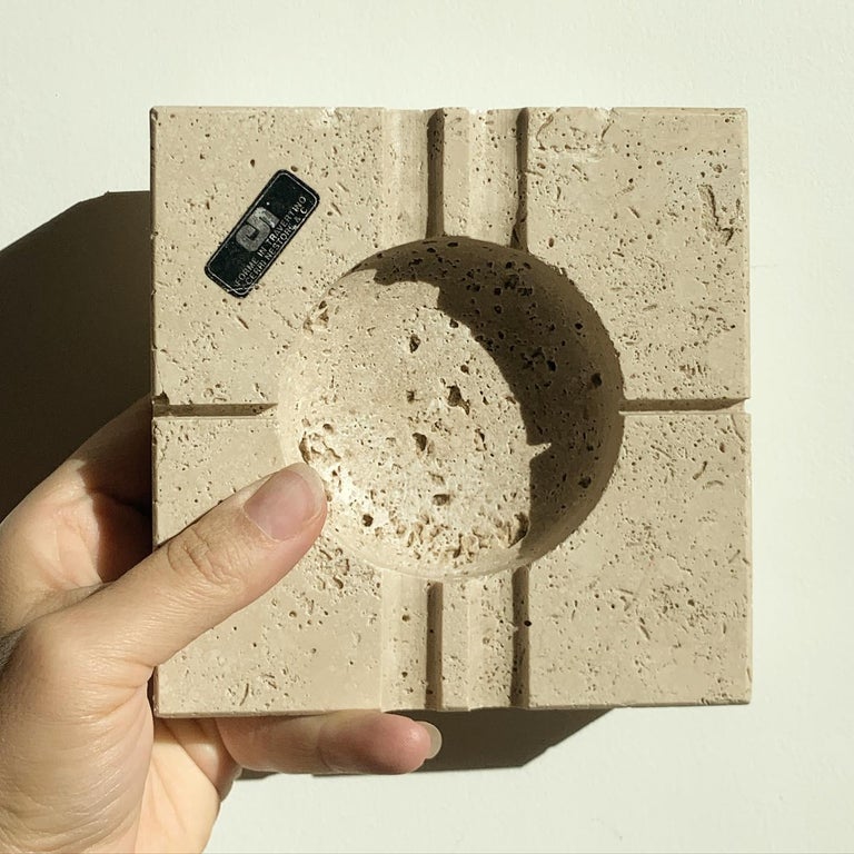 Cerri Nestore Travertine Ribbed Ashtray, circa 1970s at 1stDibs