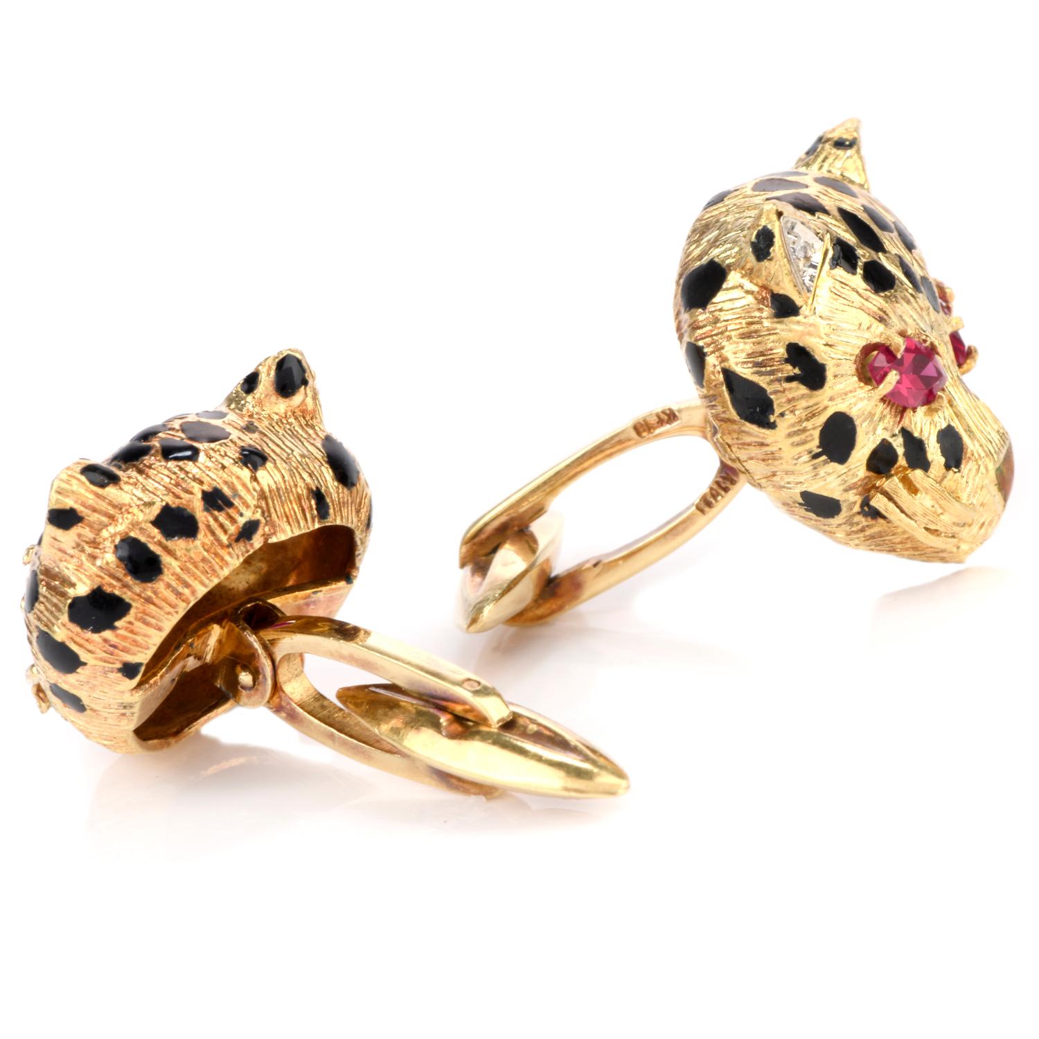 1970s Cheetah Diamond Ruby Enamel 18 Karat Cat Cufflinks For Sale at ...