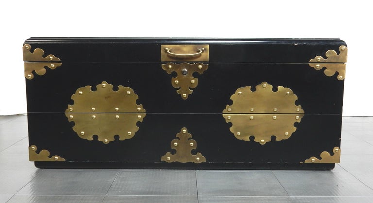 1970s Chinoiserie Hollywood Regency Ebonized Cedar Blanket Chest at 1stDibs