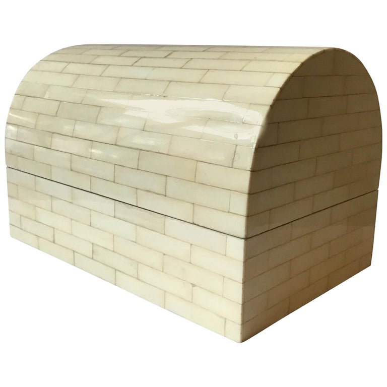 1970s Colombian Dome-Shaped Bone Box at 1stDibs