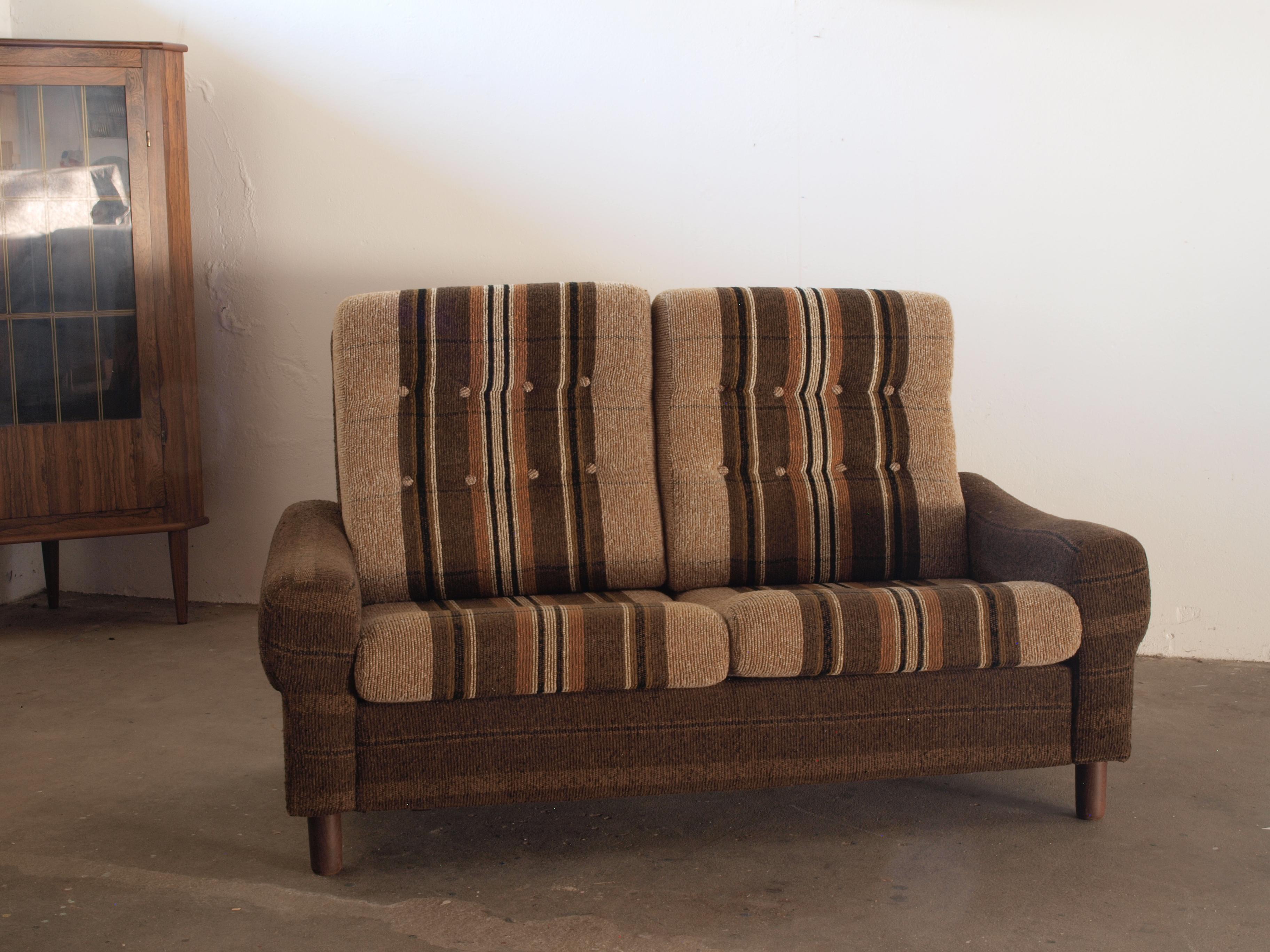 1970s Danish Sofa Vintage Design For Sale at 1stDibs
