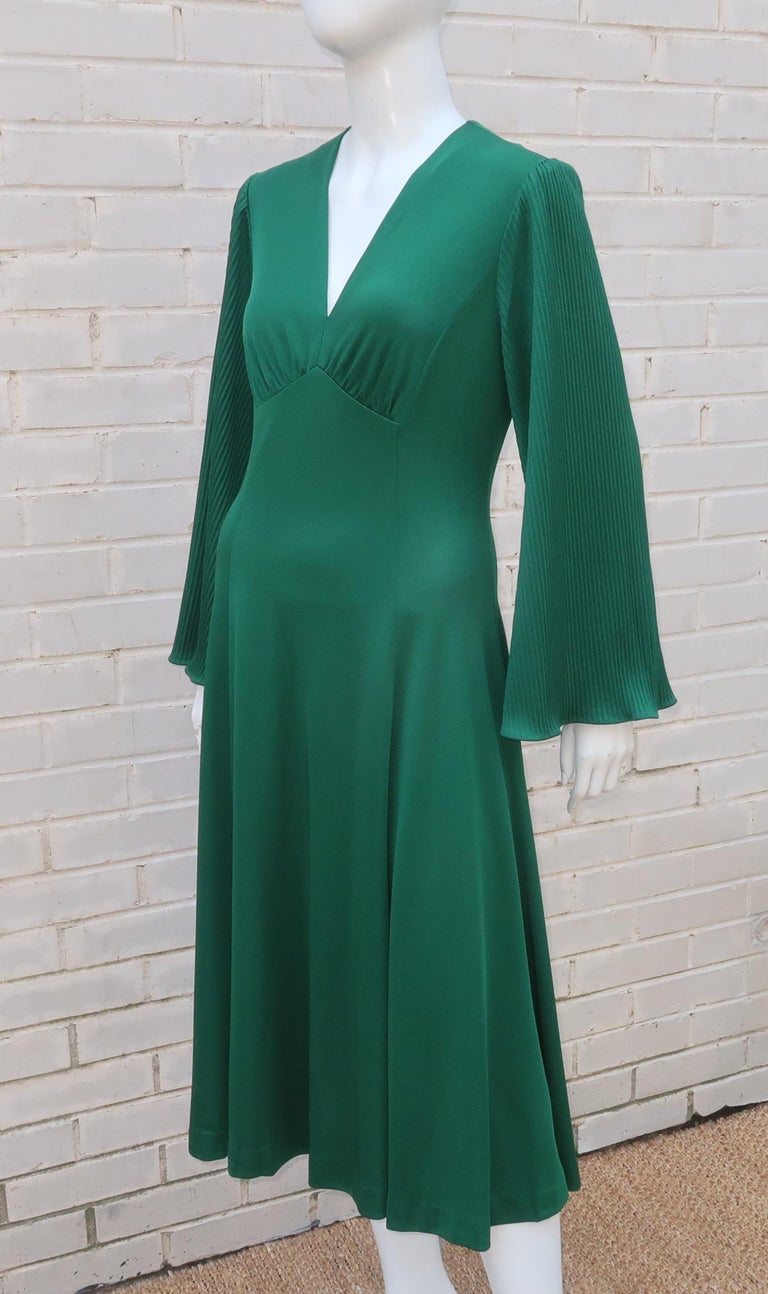 1970's Edith Flagg Emerald Green Disco Dress For Sale at 1stDibs