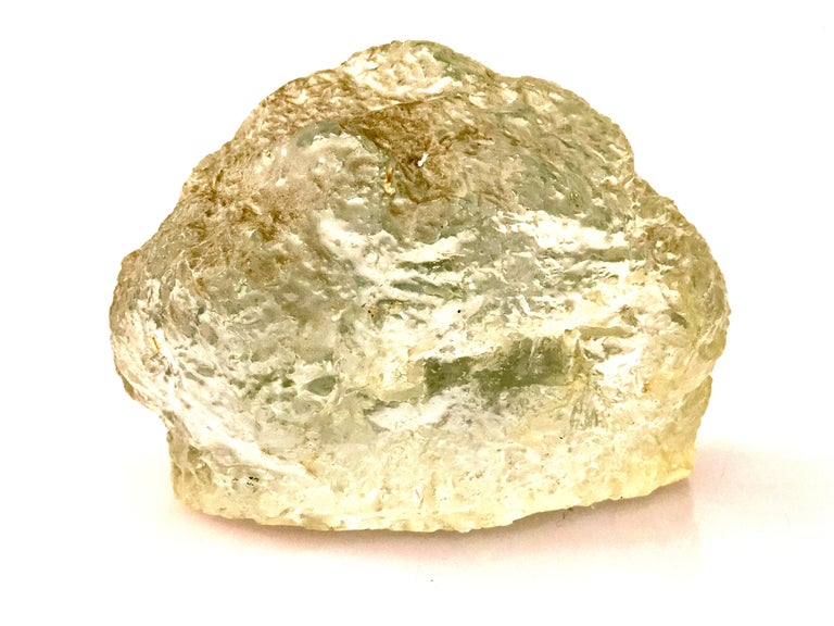 1970s Flying Birds Lucite Sculpture For Sale at 1stDibs