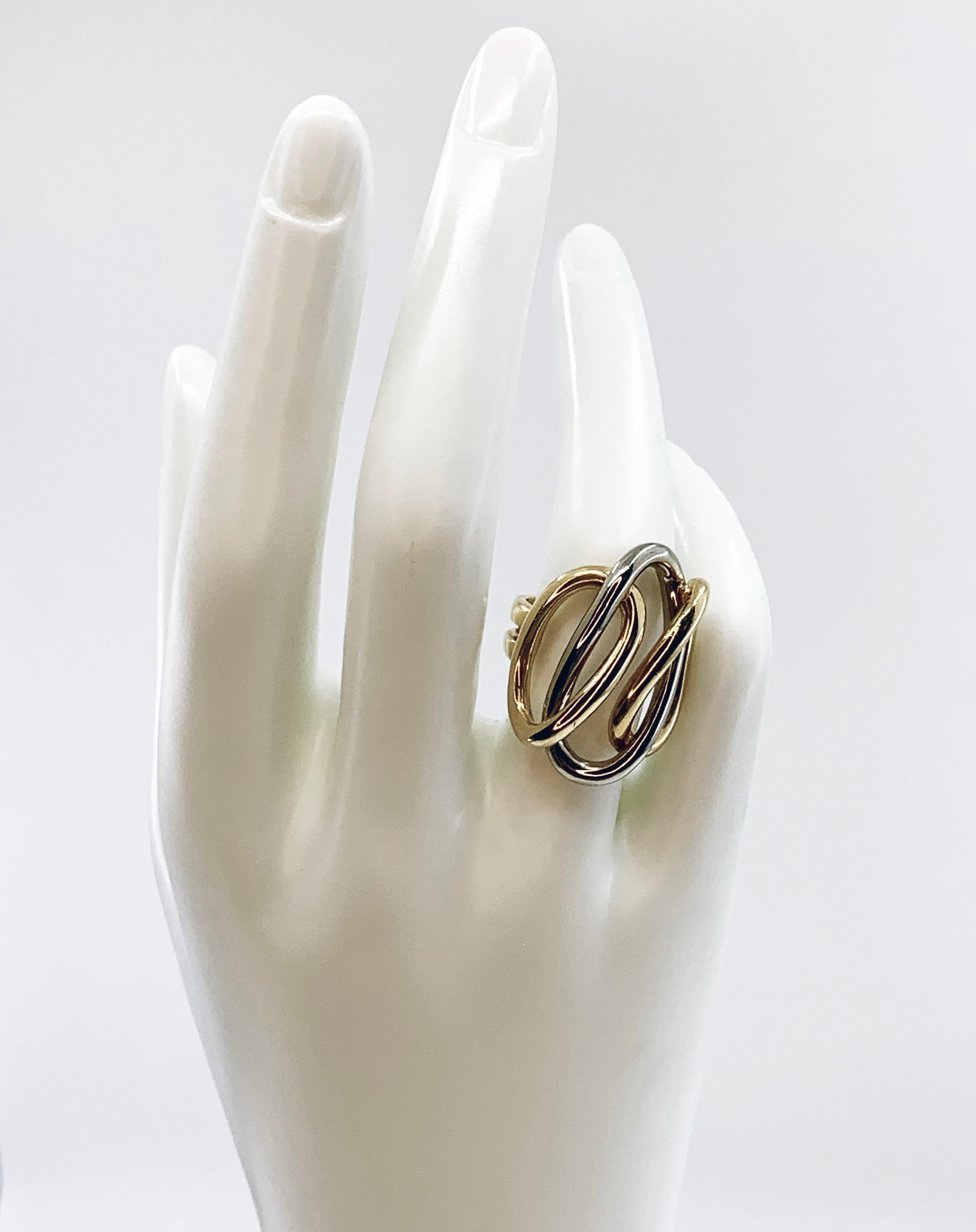 1970s Garavelli Interlocking Ovals Ring in 18 Karat Yellow and White ...