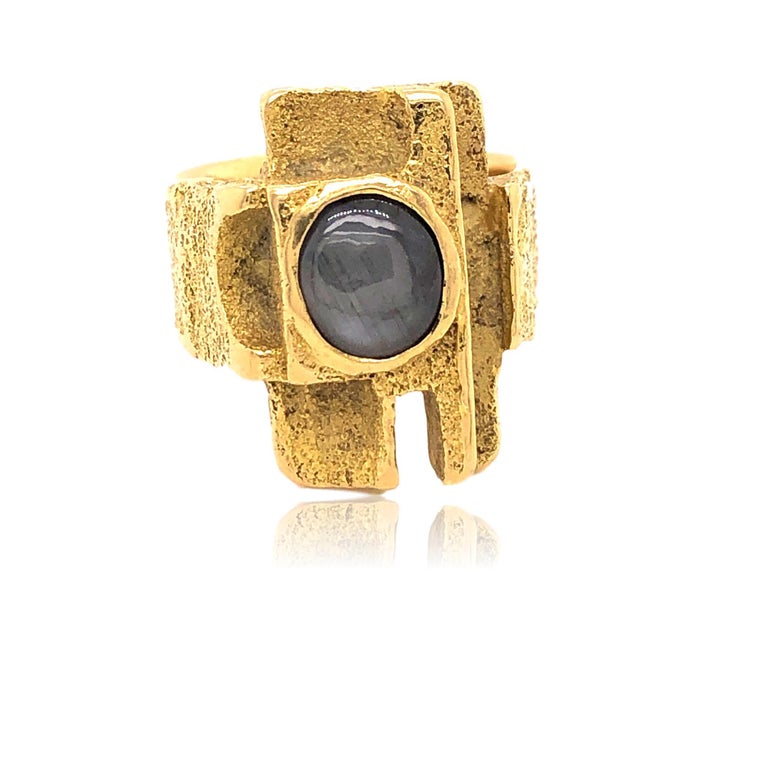 1970s Gold and Sapphire Modernist Ring by Louis Perrier For Sale at 1stDibs