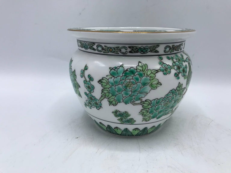 1970s Gold Imari Green and White Cachepot with Peacock Motif at 1stDibs