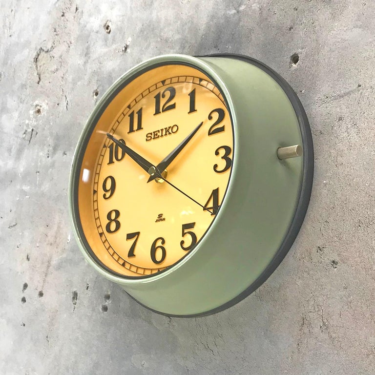 1970s Green Retro Seiko Vintage Industrial Antique Steel Quartz Wall ...