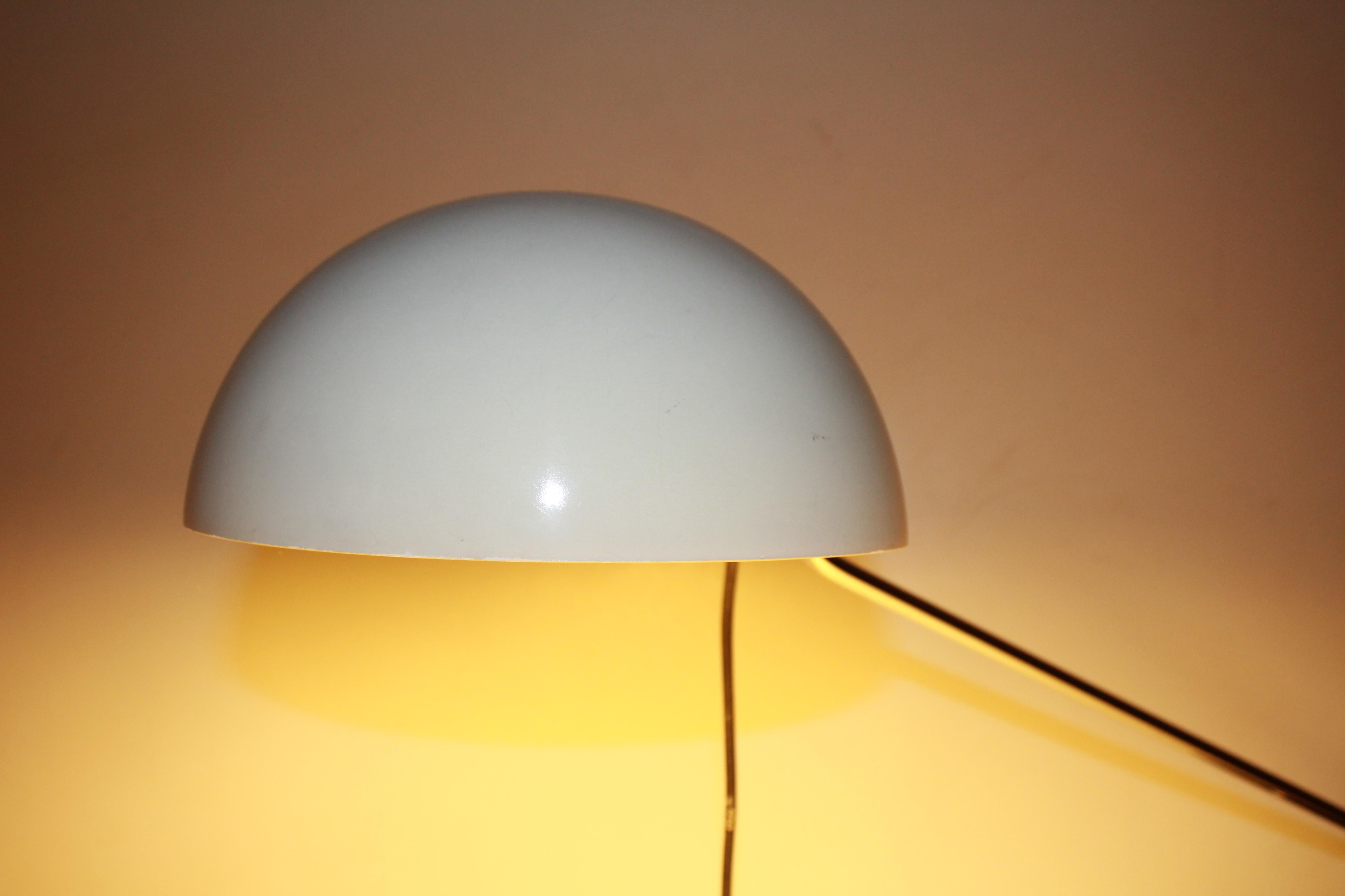 Vintage Guzzini table lamp, Italy 1970s For Sale at 1stDibs