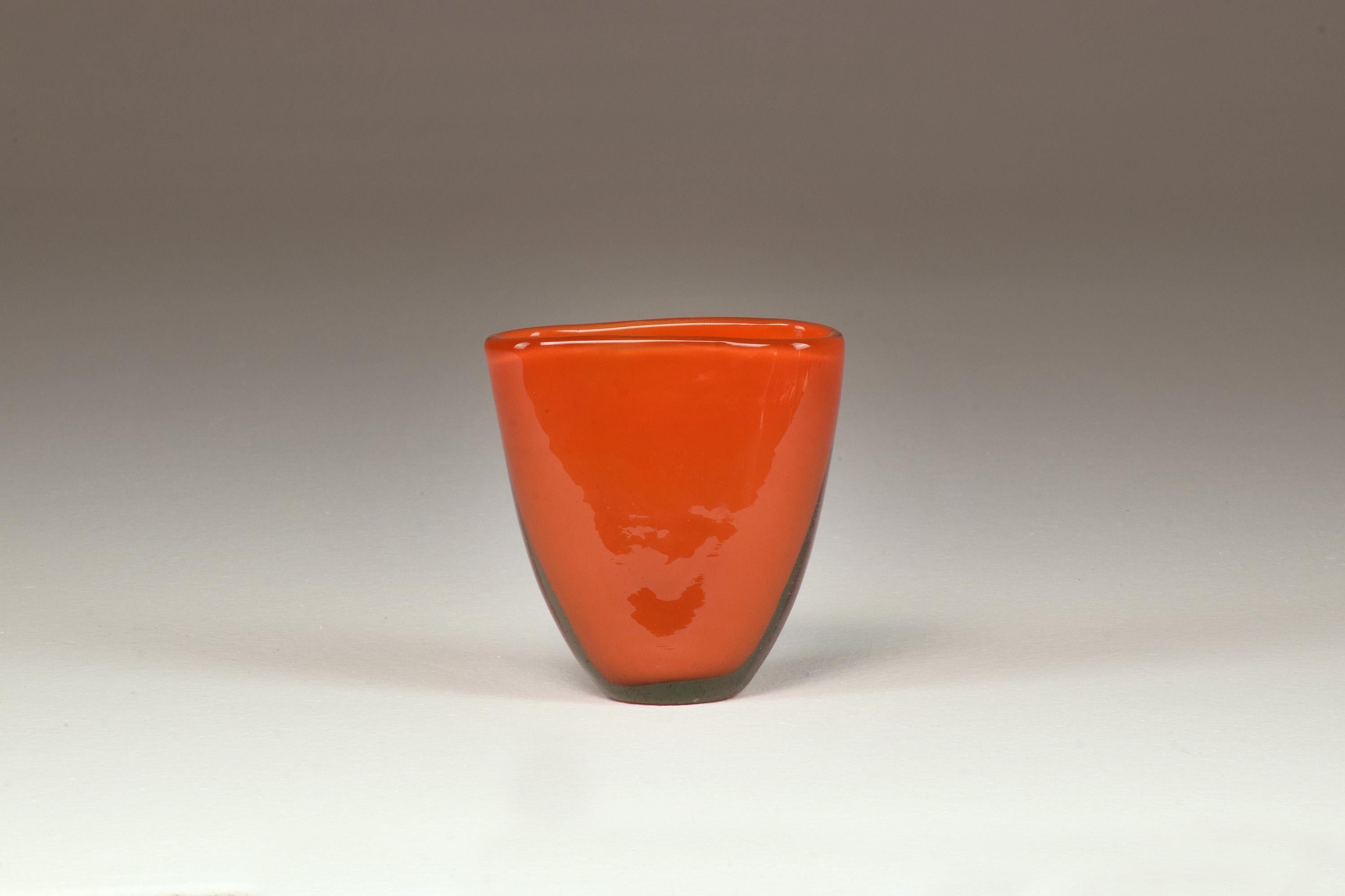 1970's Henry Dean Small Glass Vase For Sale at 1stDibs | henry dean ...