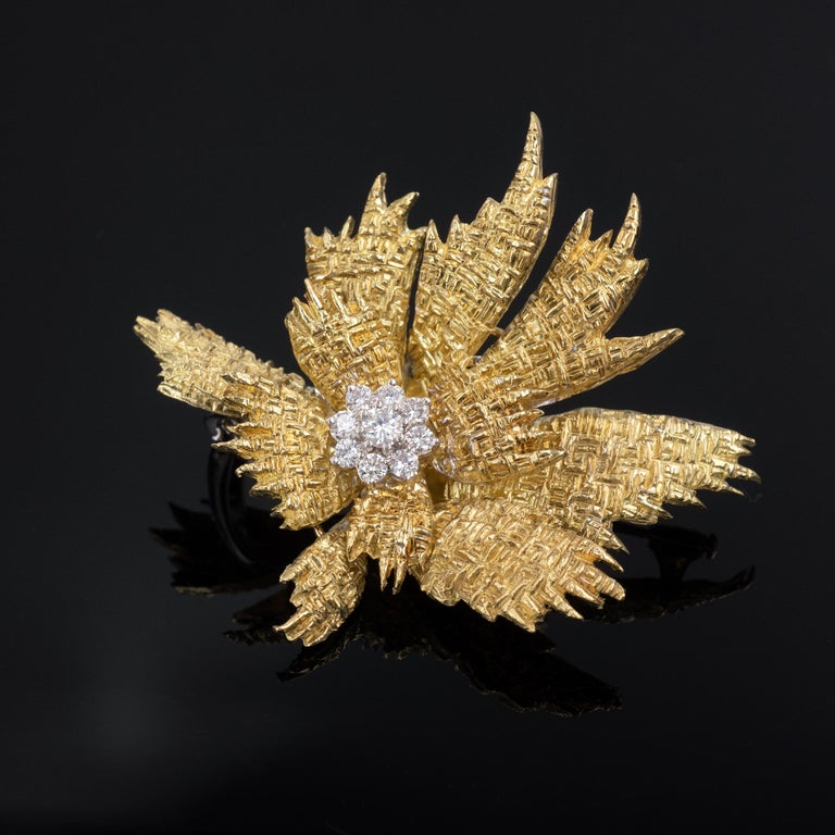 1970's Italian 18-Karat Gold and Diamond Leaf Brooch For Sale at 1stDibs