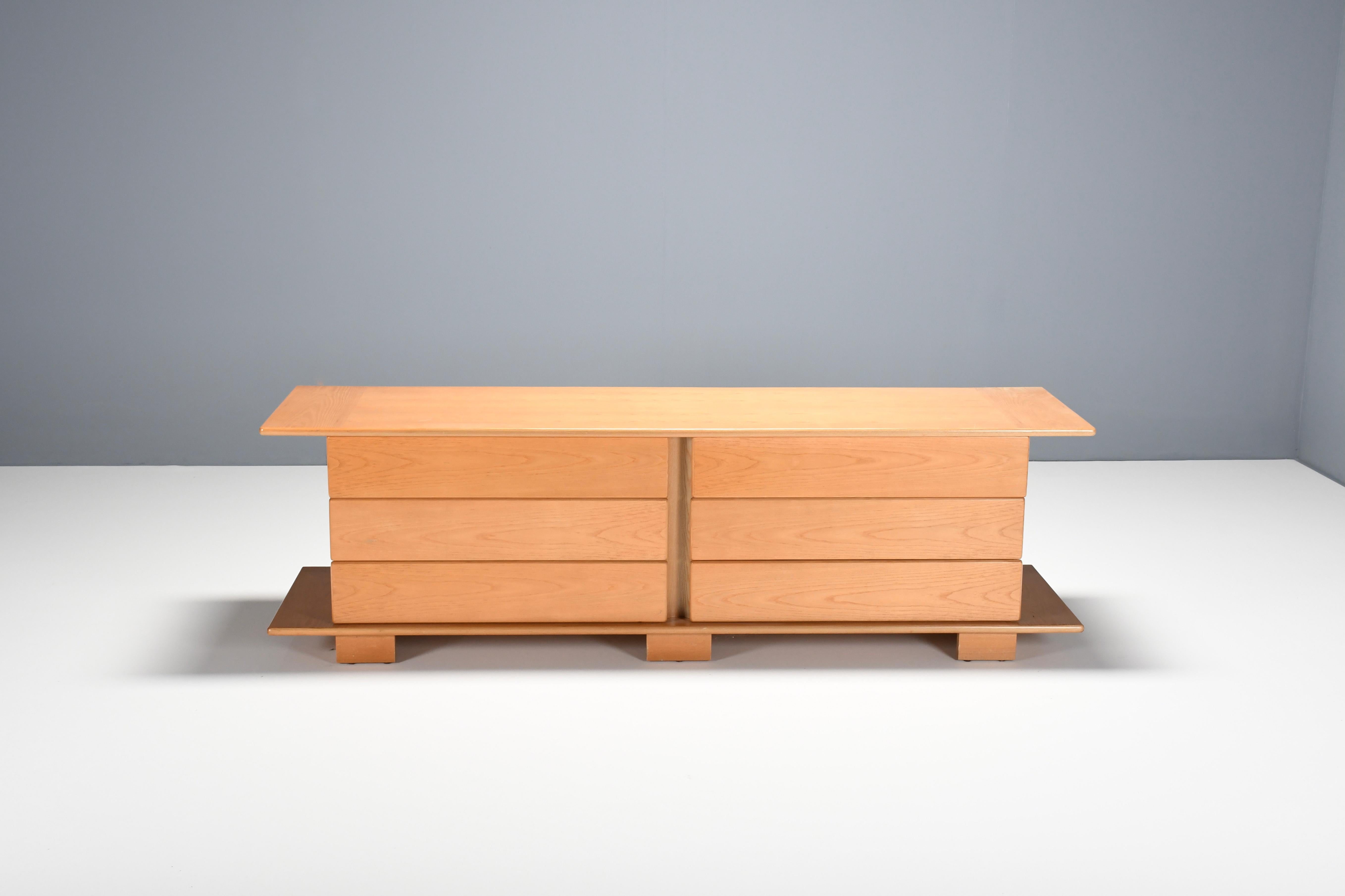 1970s Italian Sideboard in Beech Veneer with Six Drawers For Sale at ...