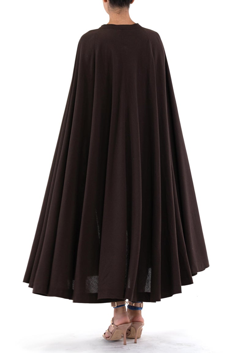 1970S JEAN MUIR Chocolate Brown Wool Crepe Cape For Sale at 1stDibs