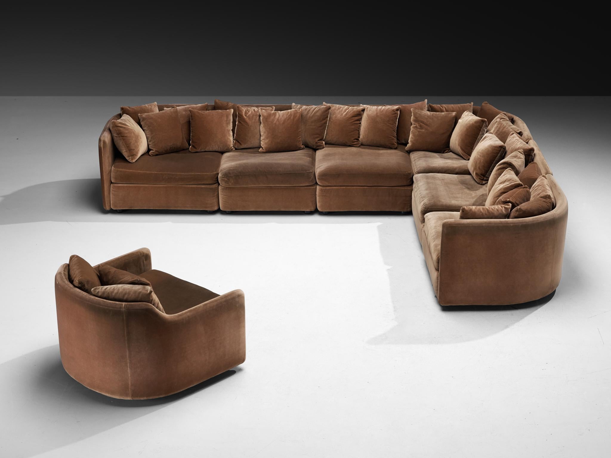 1970s Large Streamlined Sectional Sofa in Brown Velvet For Sale at 1stDibs