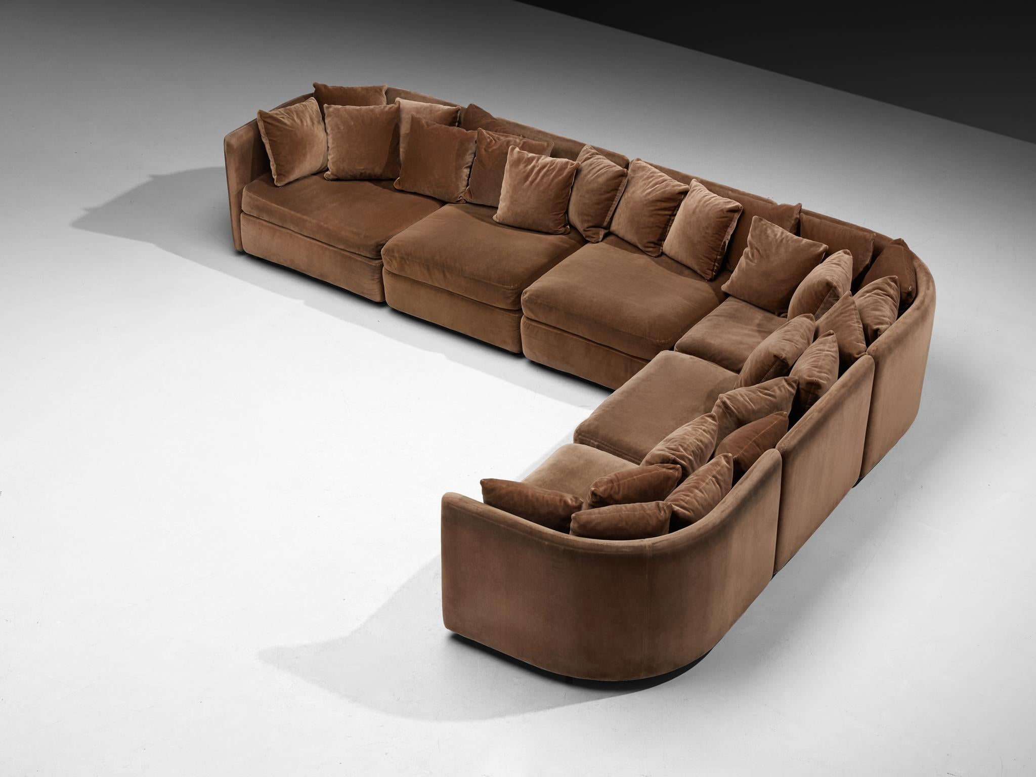1970s Large Streamlined Sectional Sofa in Brown Velvet For Sale at 1stDibs