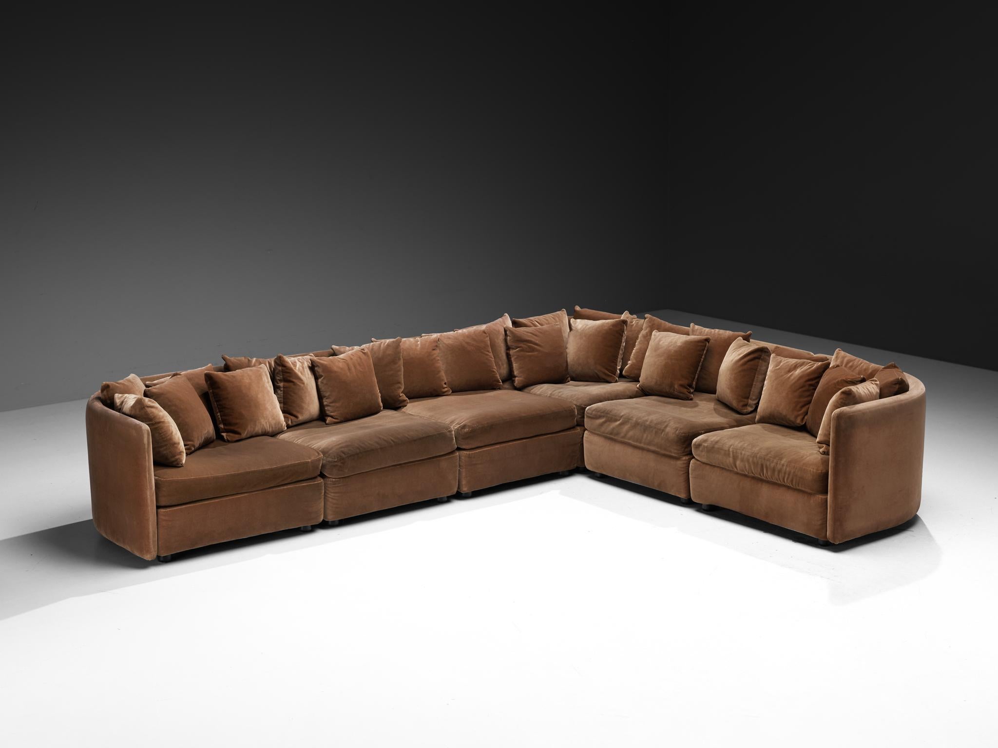1970s Large Streamlined Sectional Sofa in Brown Velvet For Sale at 1stDibs