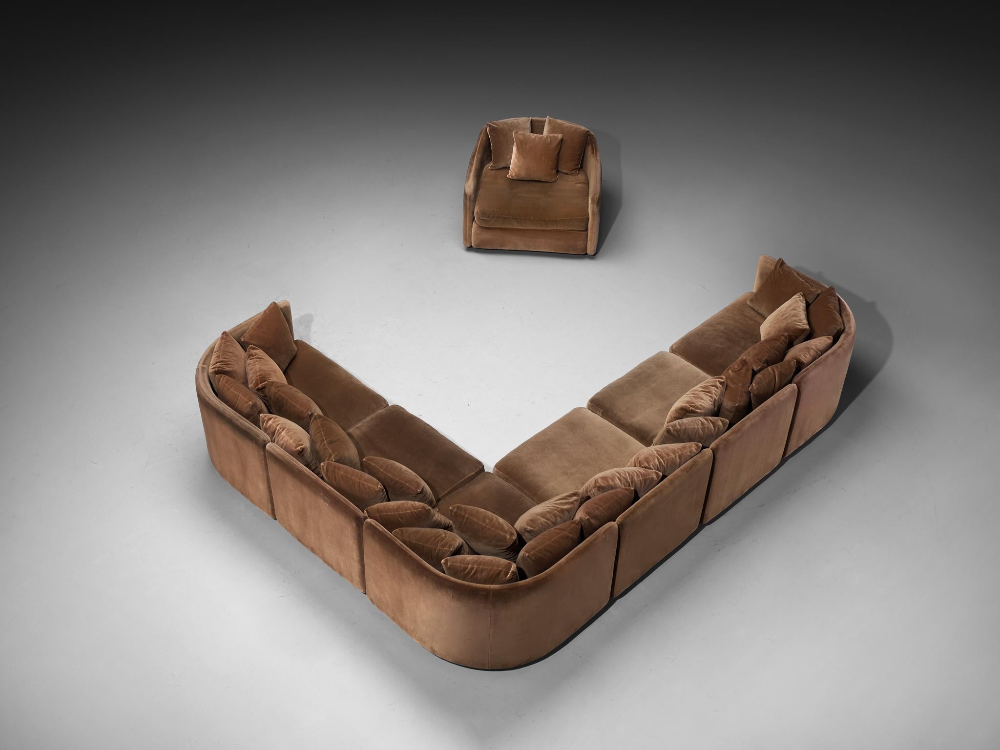 1970s Large Streamlined Sectional Sofa in Brown Velvet For Sale at 1stDibs