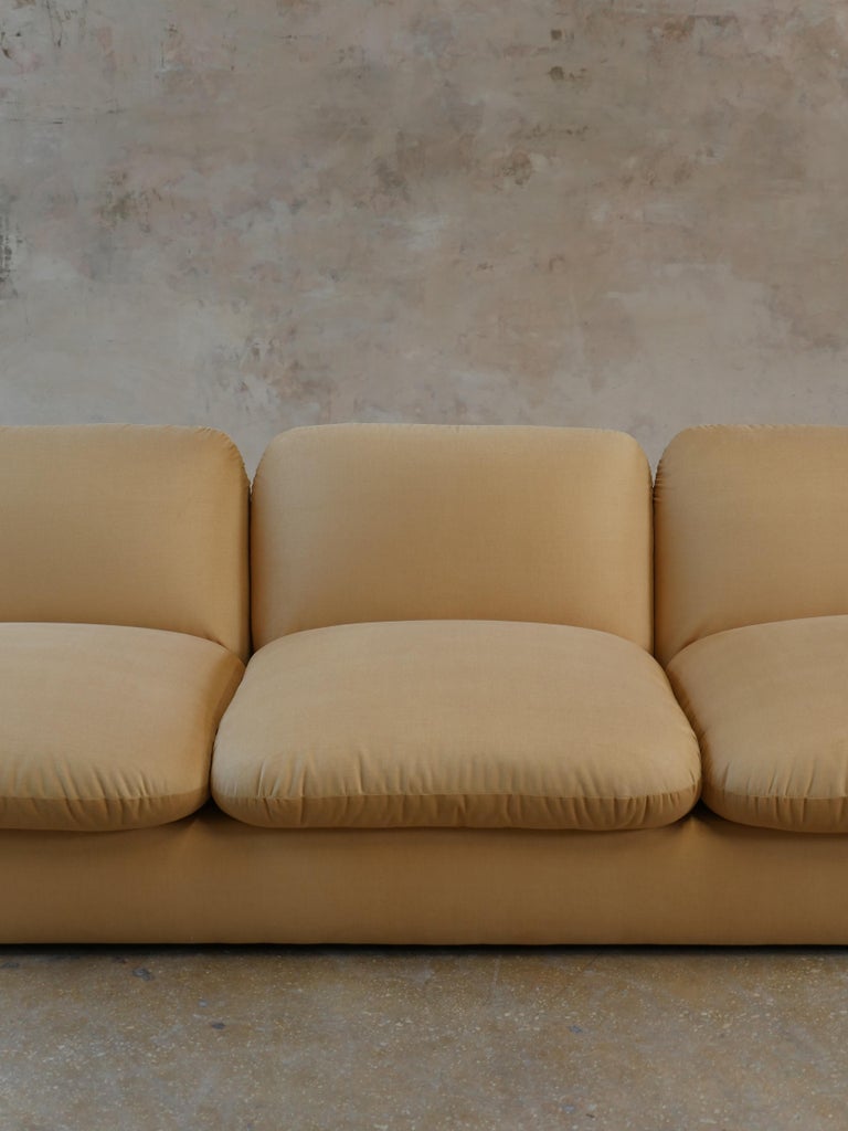 1970s, Mid-Century Modern Plinth Base Sofa For Sale at 1stDibs