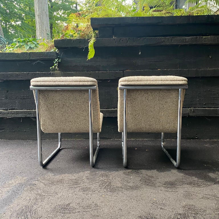 1970s Mid-Century Modern Chrome Lounge Chairs in Nubby Oatmeal Fabric ...