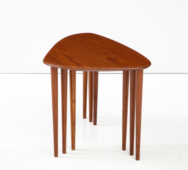1970's Modernist "Guitar" Teak Nesting Tables by Moreddi at 1stDibs