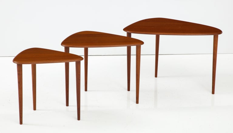 1970's Modernist "Guitar" Teak Nesting Tables by Moreddi at 1stDibs