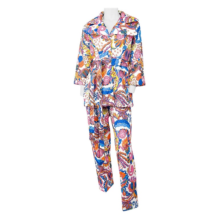 1970s Multi-Color Printed and Quilted Pant Suit Set at 1stDibs