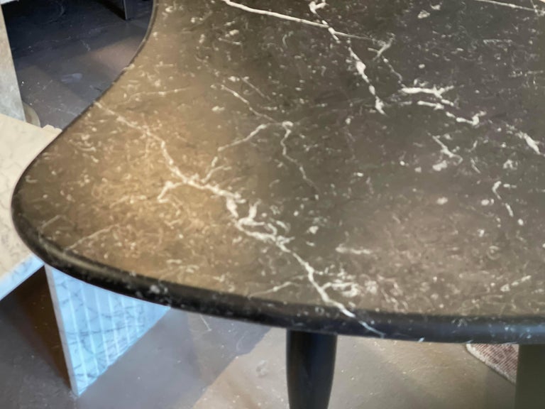 1970s Nero Marquina Biomorphic Dining Table For Sale at 1stDibs