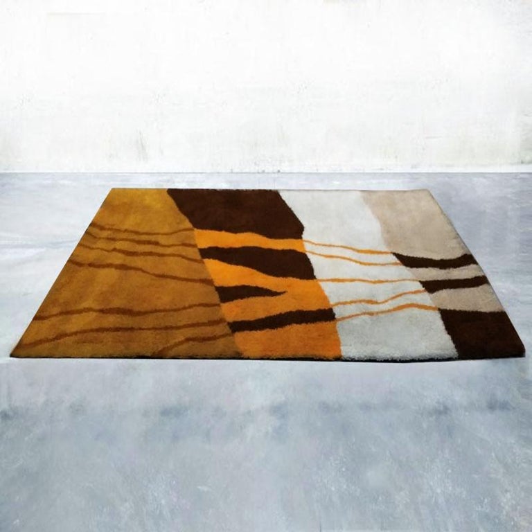1970s Original Stunnig Space Age Rug in Wool, Made in Italy For Sale at ...
